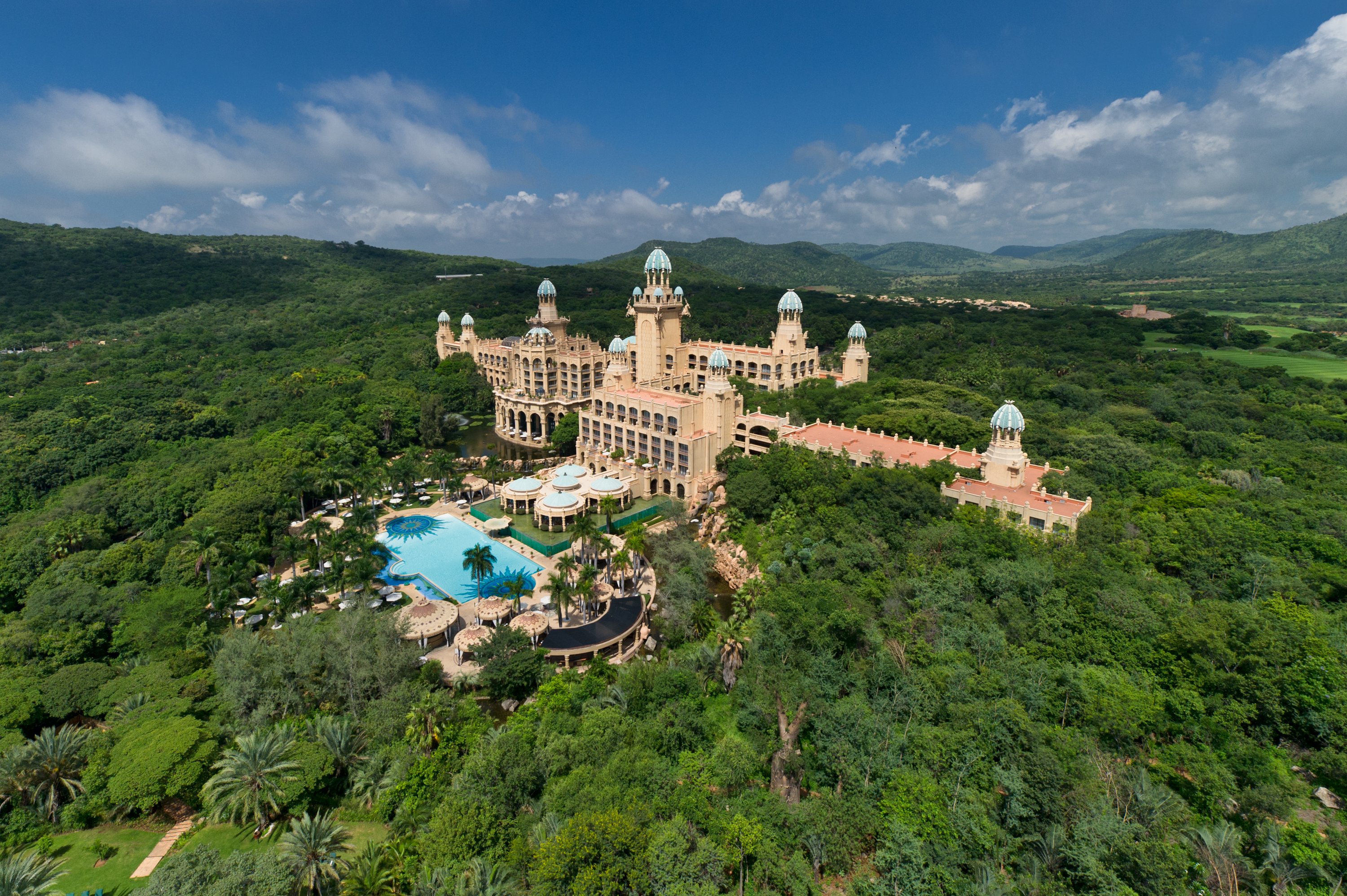 Tailored Solutions for Hotel Groups